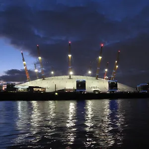 Hotels in London Near O2 Arena